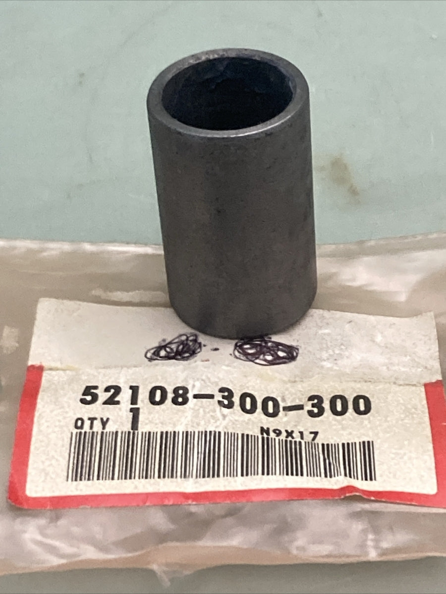 NEW GENUINE HONDA 52108-300-300 RIGHT REAR SWINGARM BUSHING – Merica ...