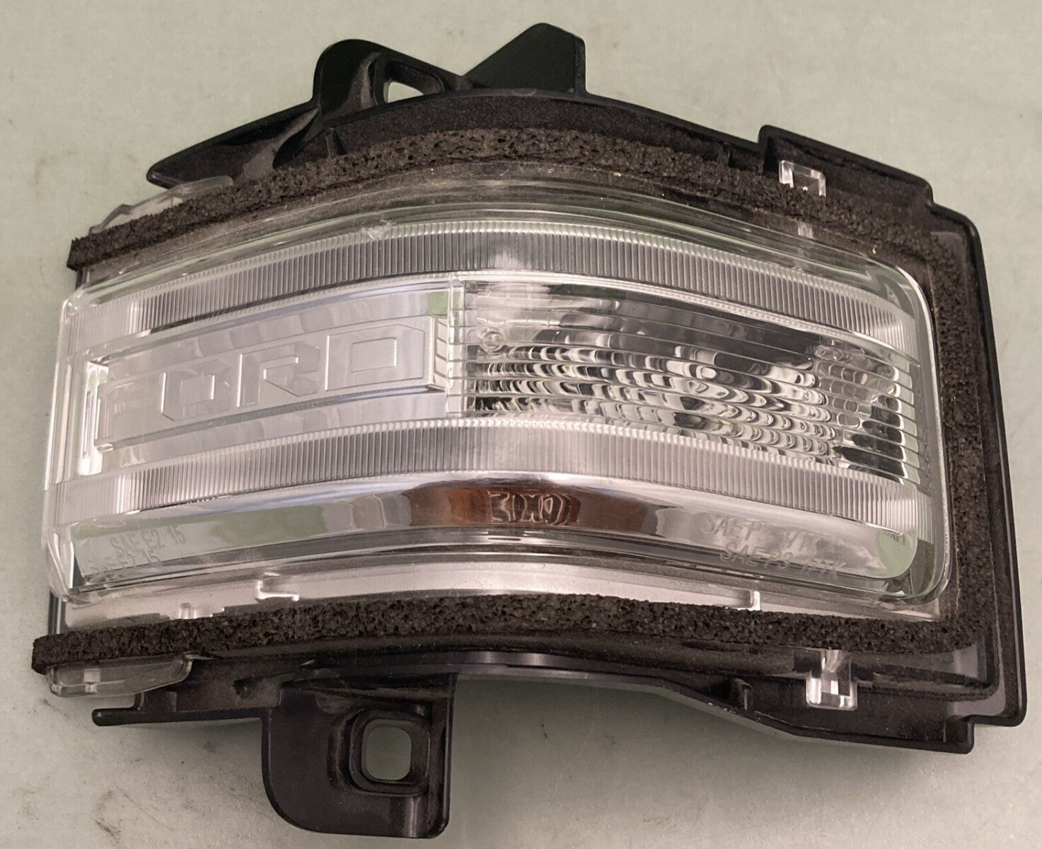 NEW GENUINE FORD HC3B-13B381-AB PASSENGER MIRROR SIGNAL LENS WITH SPOT ...